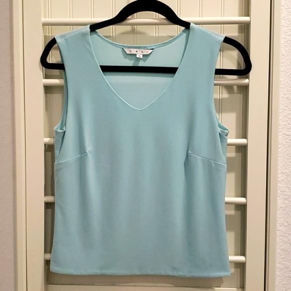 CAbi | Tops | Cabi Tank Small | Poshmark